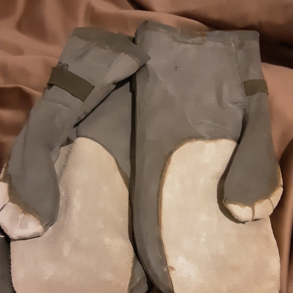 Military Issue Vintage Super Heavy Artic Mittens - Gem